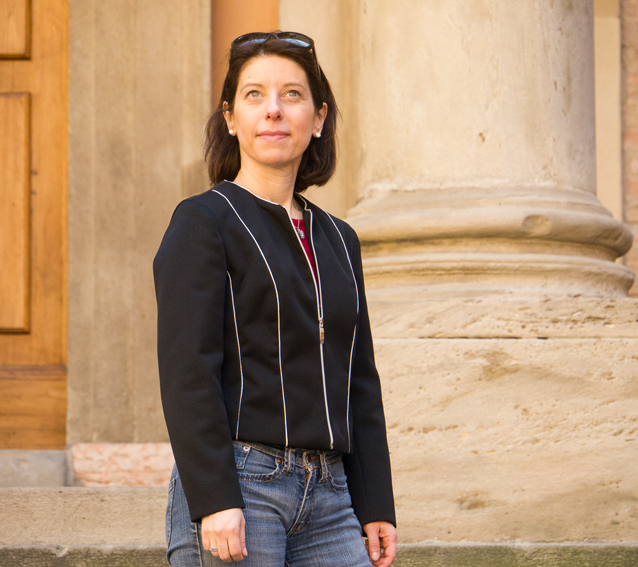 Pattern hacking: Cassock coat BCN Unique – Sewing Princess