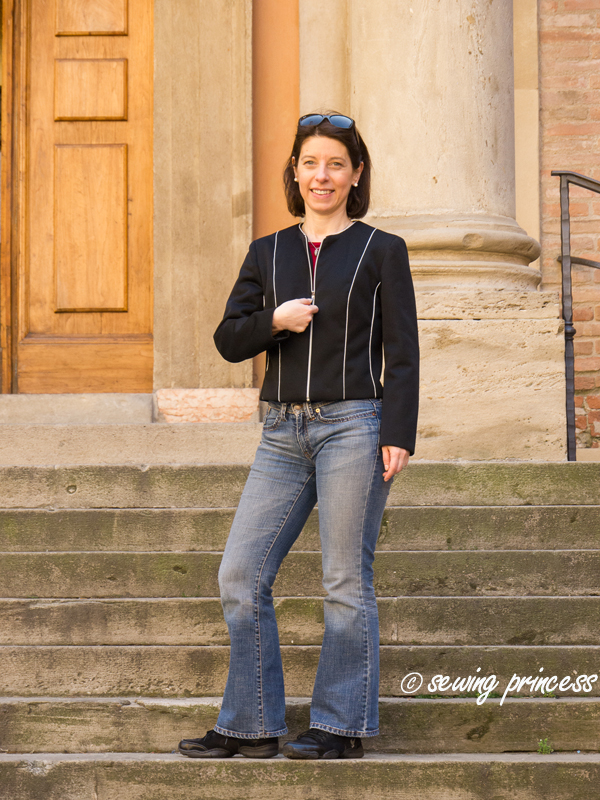 Pattern hacking: Cassock coat BCN Unique – Sewing Princess